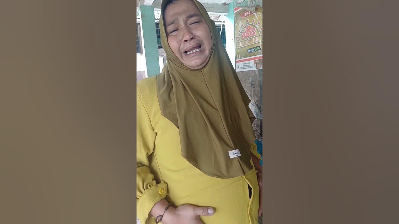 Cowo hamil #lucu #bodorsunda #comedy #ngakak #funny #bodoreels #komedi #bodoransundangakak - YouTube