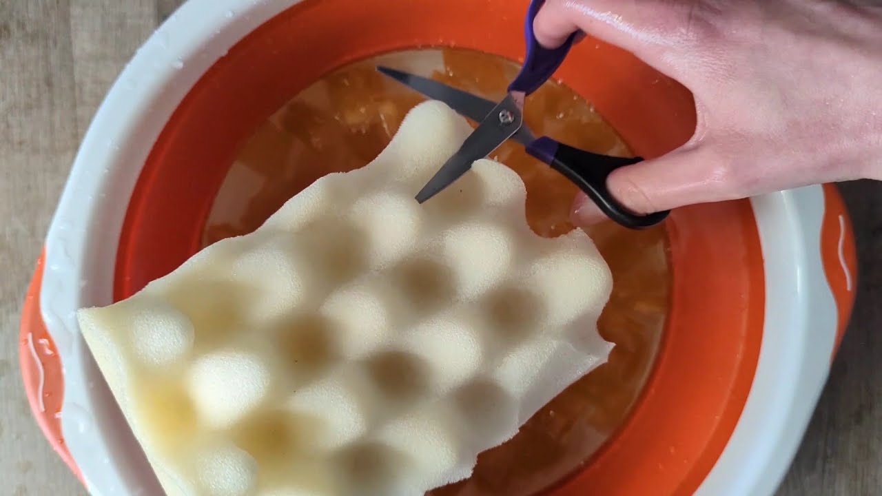 ASMR Sponge 🧽 Wet Cutting and Ripping Foam Chunk 🧽 No Sponge November ...
