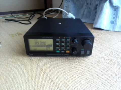 icom IC-R100 FM放送、エアバンド受信！ - YouTube