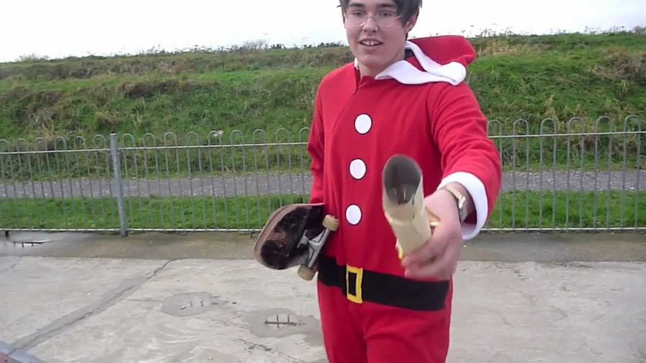 a few tricks for banter claus. - YouTube