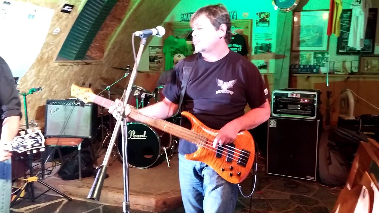 Ted's Range Road Diner Jam Session - YouTube