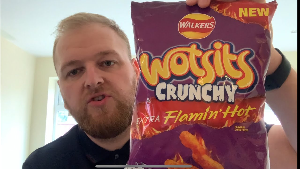 Walkers Wotsits Crunchy Extra Flamin’ Hot Flavour - Review - YouTube