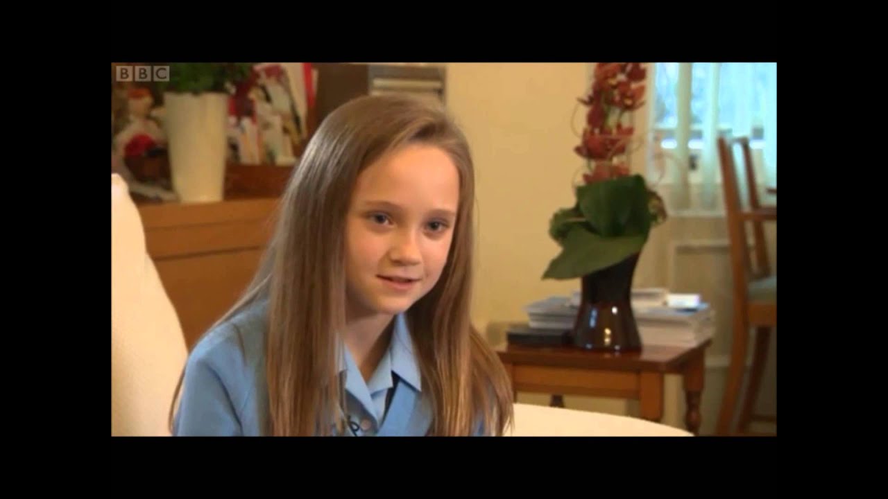 Isabelle Allen South East Today 22 11 2012 Les Miserables Film - YouTube