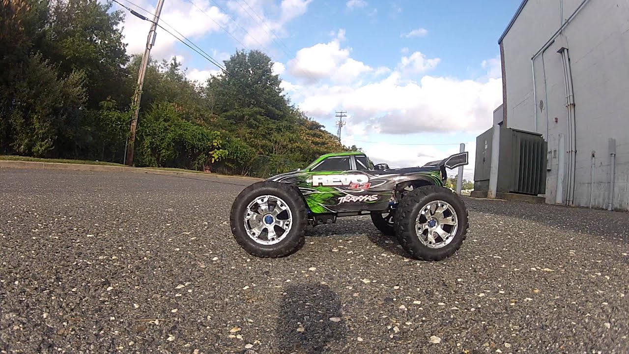 REVO 3.3 Tuned - YouTube