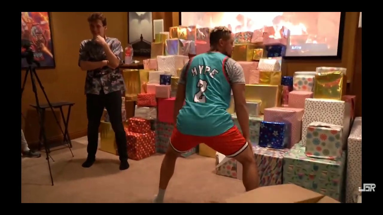 Zack TTG loves to twerk!! - YouTube