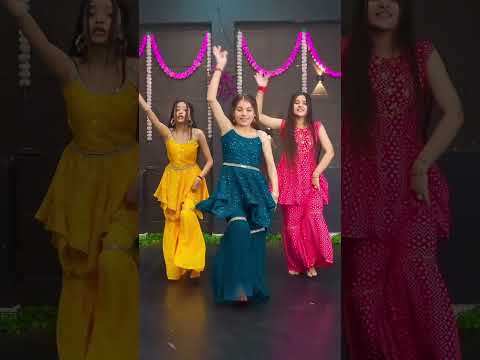 Saajanji Ghar Aaye 💞😍 #weddingdance #weddingdancesongs #shorts #ytshorts #snehu&friends #shortsvideo