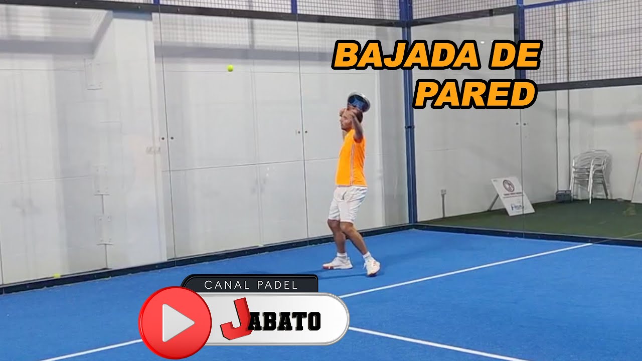 Bajada de Pared de Derecha en Padel. 4 tipos o variantes | Tutorial 12 ...