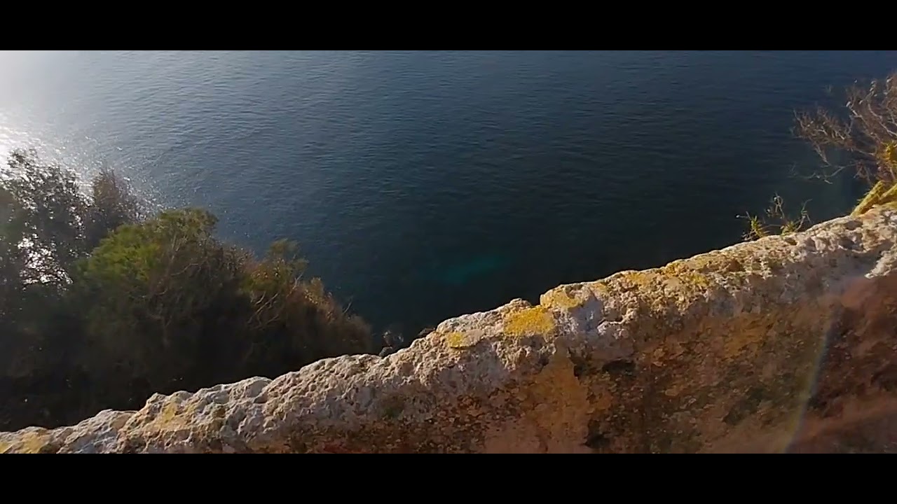 Que Buenas Vistas Se Ve Desde Badia Blava De Llucmajor De Mallorca ...