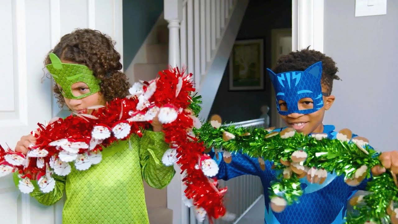 PJ在現實生活中掩蓋！ |聖誕節的存在| PJ Masks Chinese - YouTube