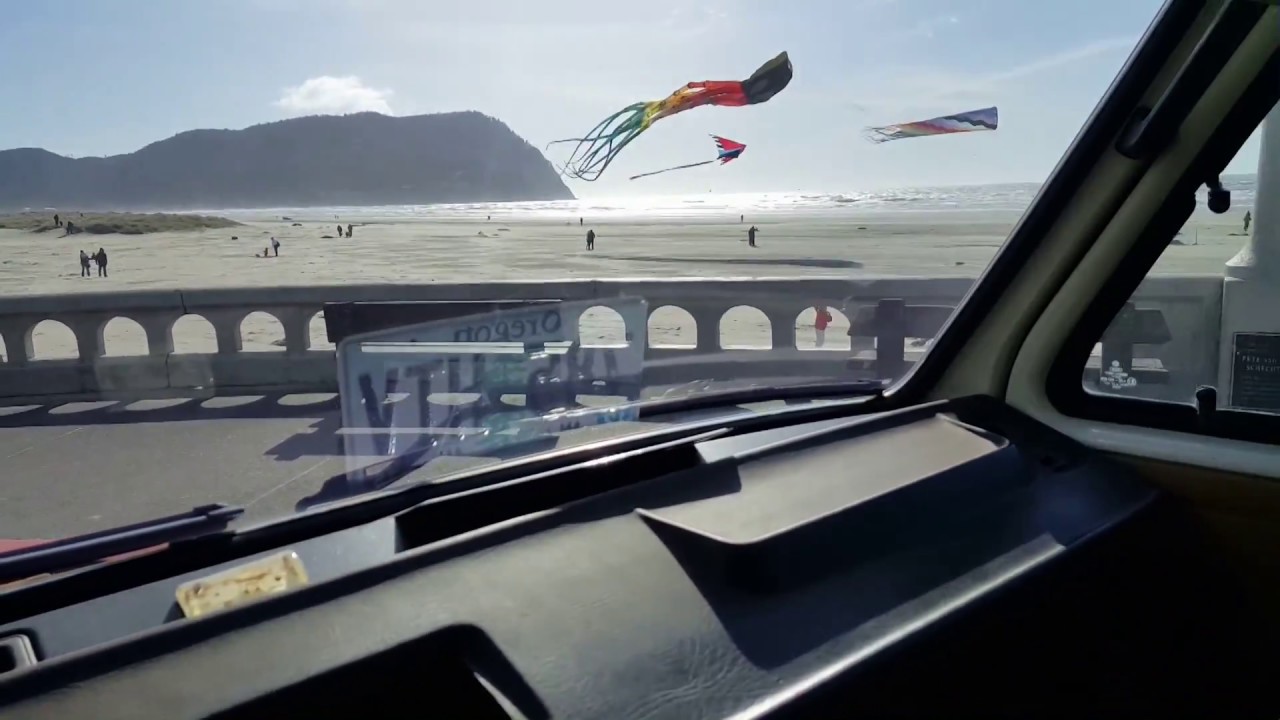 Seaside Oregon Turnaround Cruise in Volkswagen Van - YouTube