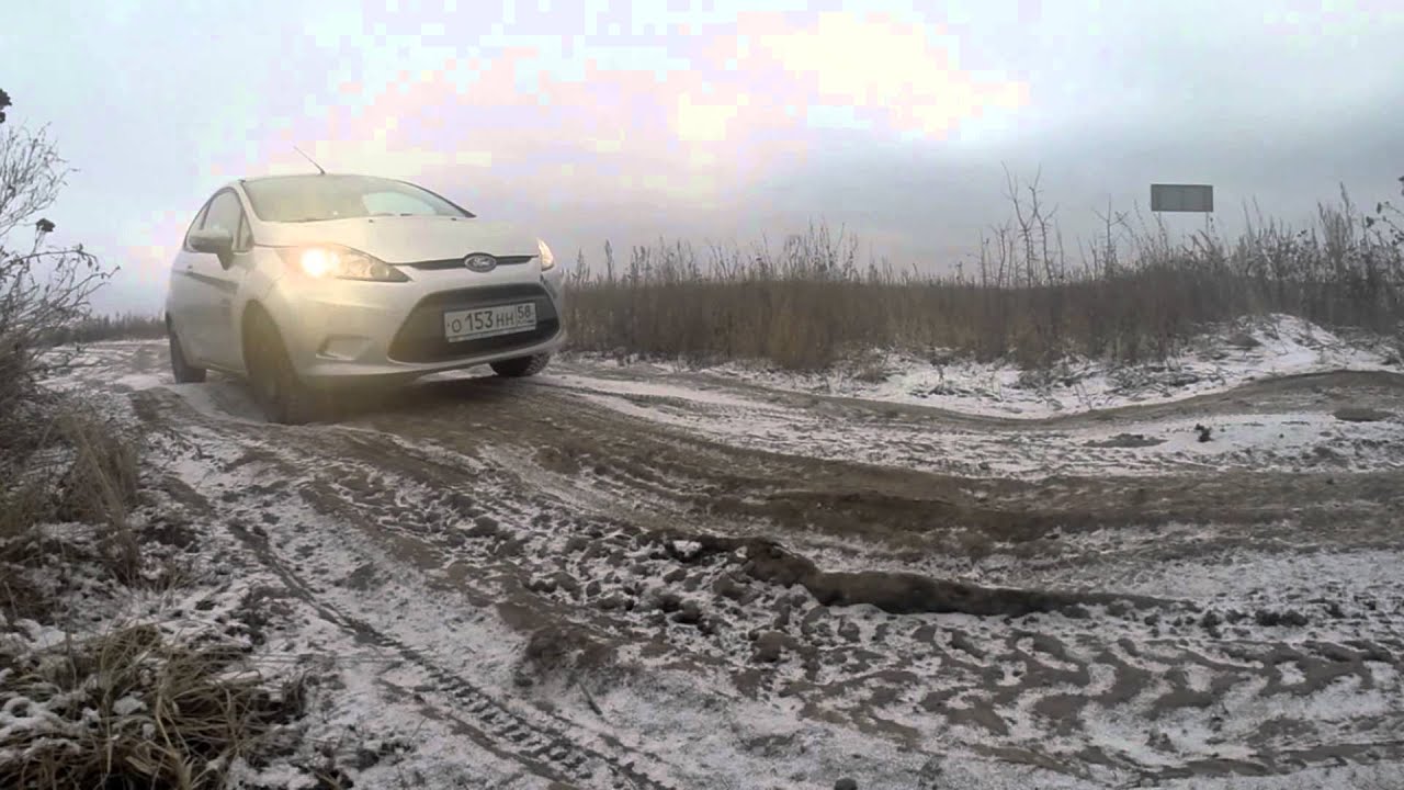 Ford Fiesta offroad :D - YouTube