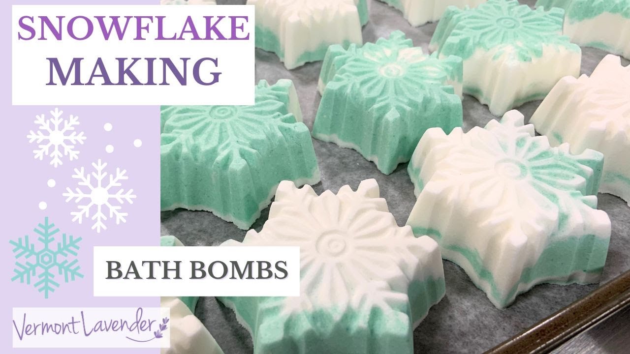 Making Snowflake Bath Bombs Christmas Holiday Season - YouTube