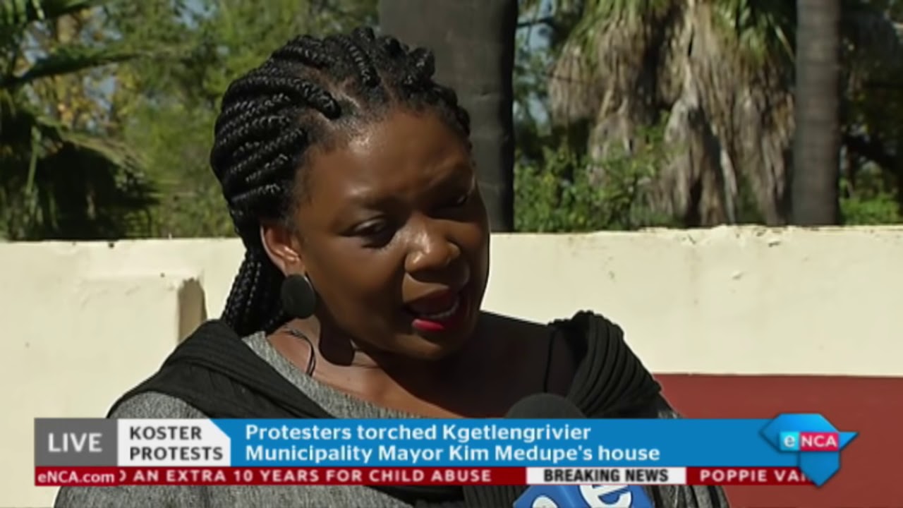 Kgetlengrivier Local Municipality Mayor speaks to eNCA - YouTube