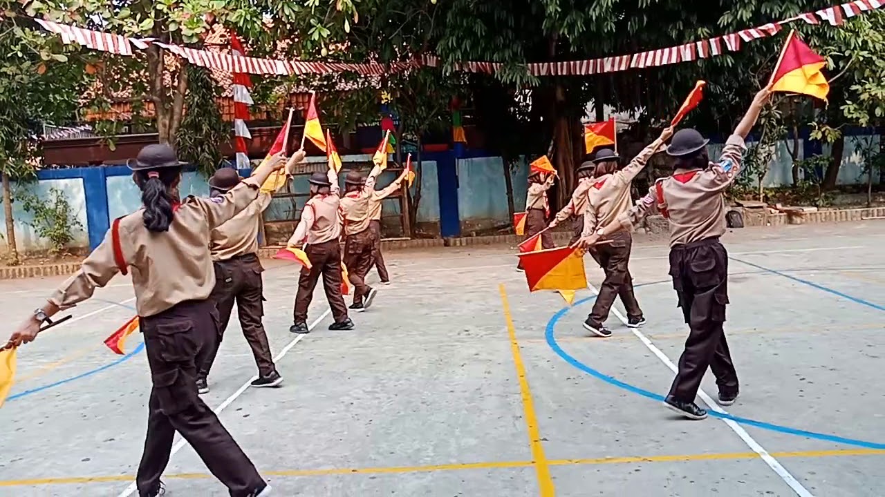 SEMAPHORE DANCE PANGKALAN SMPN 17 KOTA TANGERANG UNTUK HUT PRAMUKA KE ...
