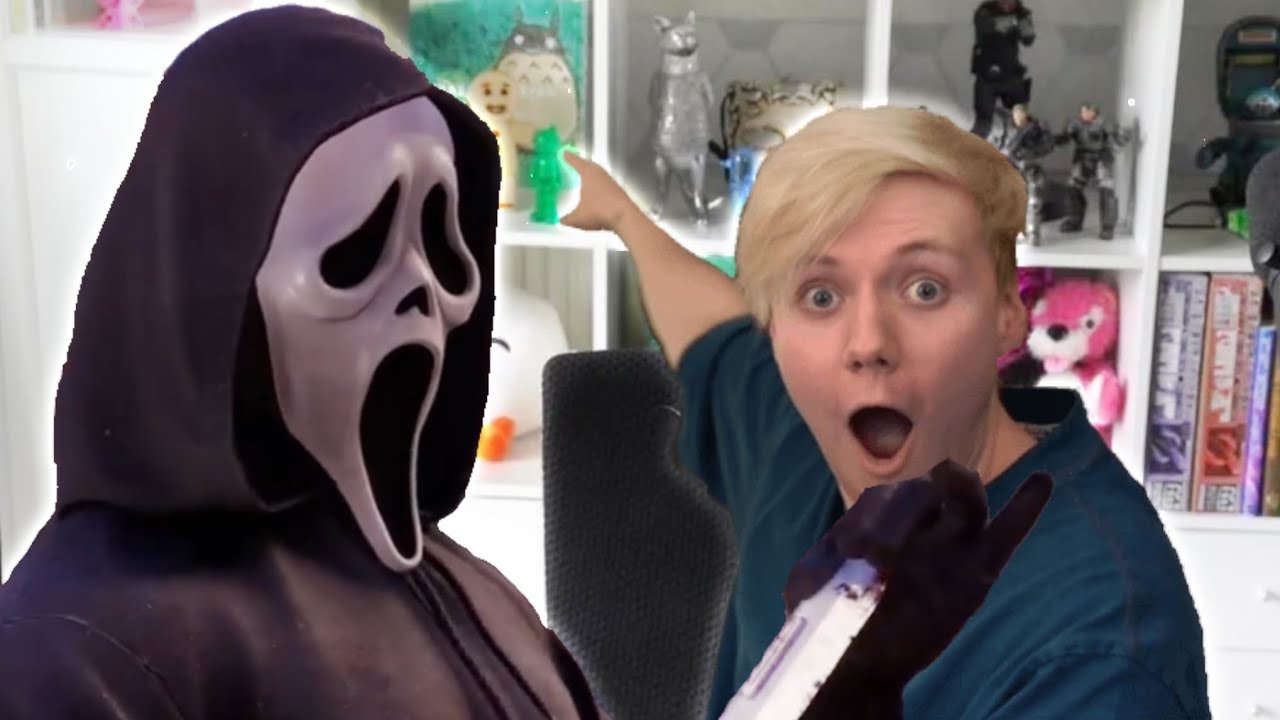 Ghostface vs Pyrocynical - YouTube