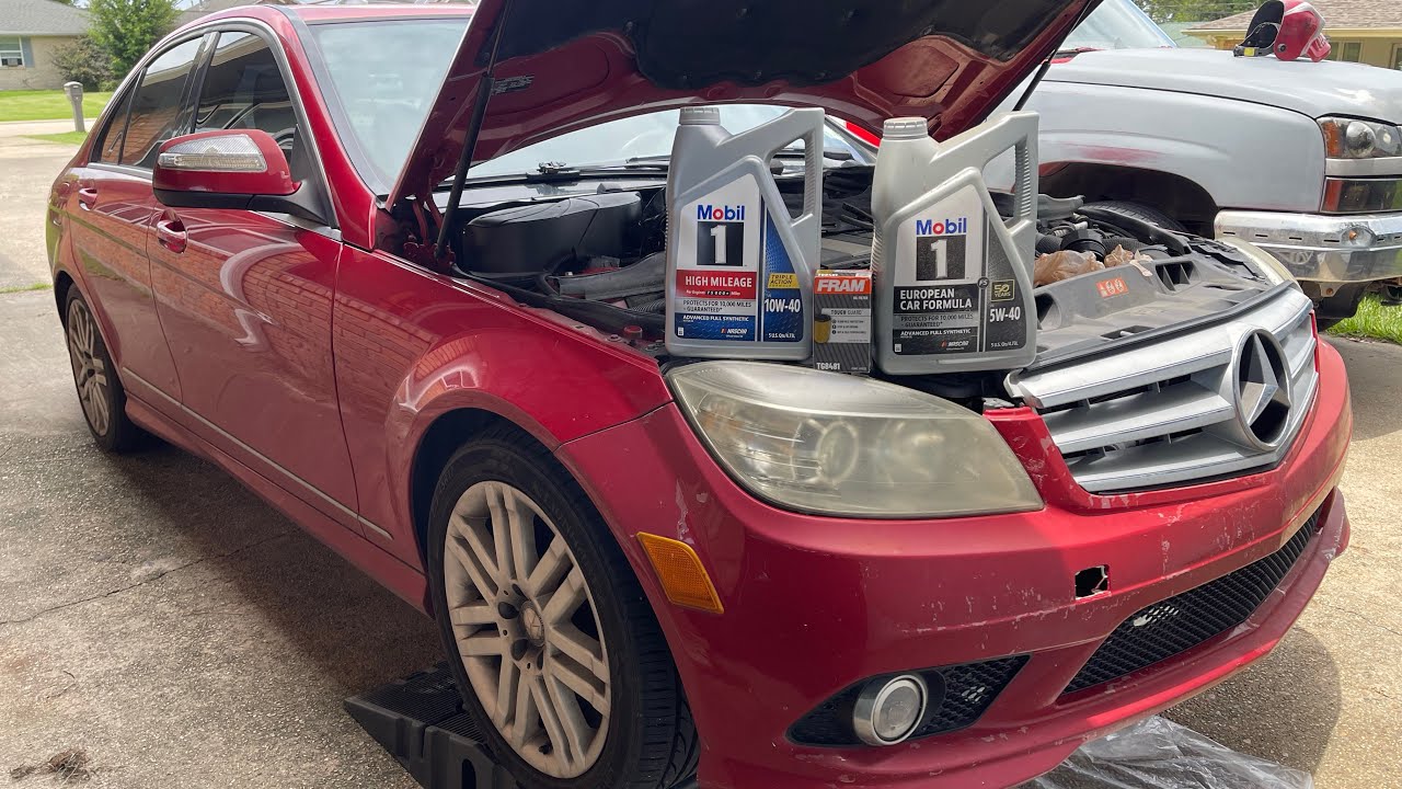 Mercedes C300 W204 Engine Oil and Filter Change - YouTube