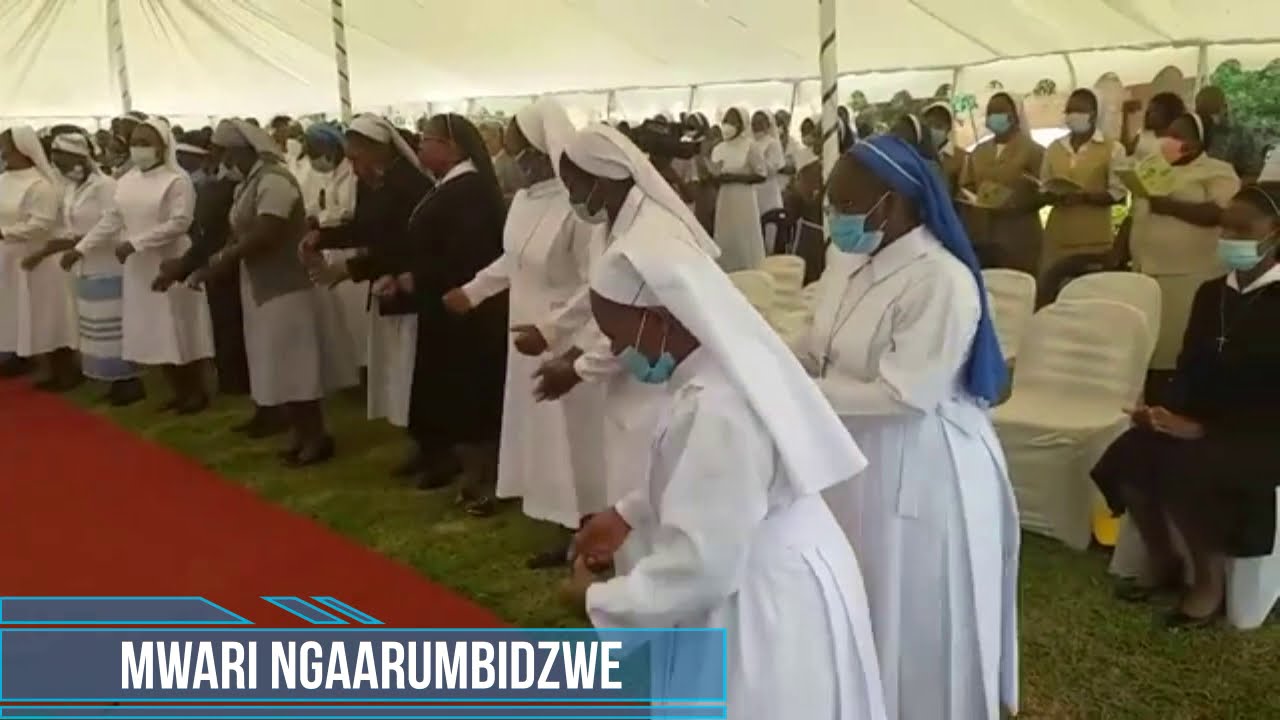 Zimbabwe Catholic Shona Songs - Mwari Ngaarumbidzwe Mwari - YouTube