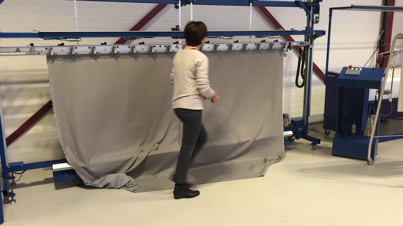 Vertical cutting of a lined curtain/drape - YouTube