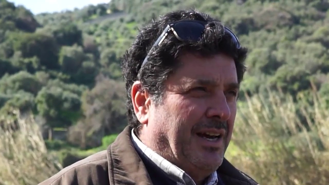 ΔΗΛΩΣΗ ΕΚΠΡΟΣΩΠΟΥ ΑΓΡΟΤΙΚΟΥ ΣΥΛΛΟΓΟΥ ΠΛΑΤΑΝΙΑ ΓΙΑ ΤΙΣ ΚΑΤΑΣΤΡΟΦΕΣ - YouTube