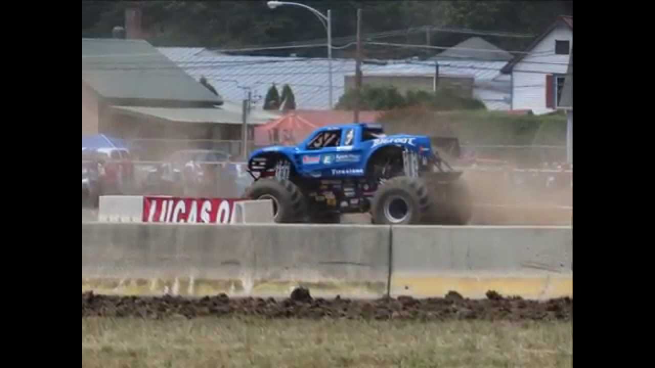 BIGFOOT 18 Monster Truck - YouTube