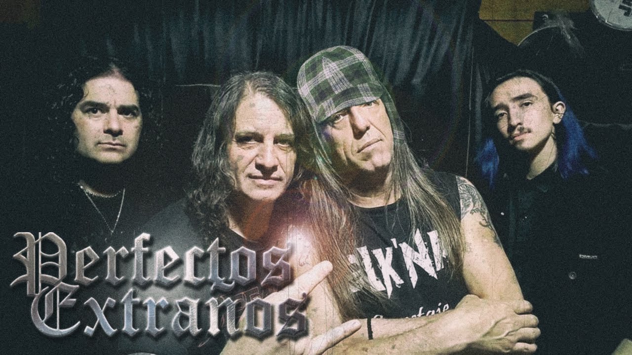 Perfectos Extraños - Chaves Metaleiro - YouTube