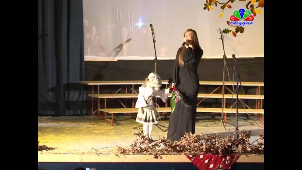 Bozicni koncert - Jelena Tomasevic i Marija Simovic - YouTube