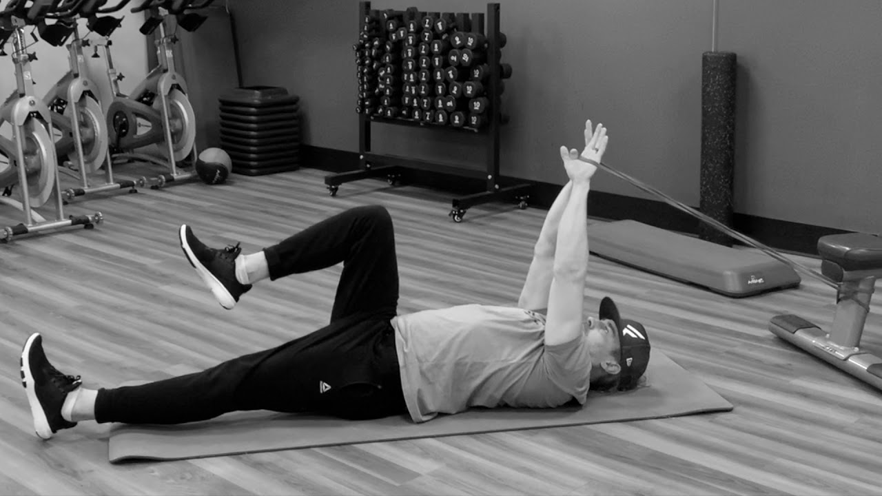 RESISTANCE BAND DEAD BUG WTP 2 0 - YouTube