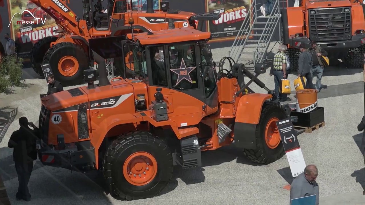 Doosan • DL 550 Radlader - YouTube
