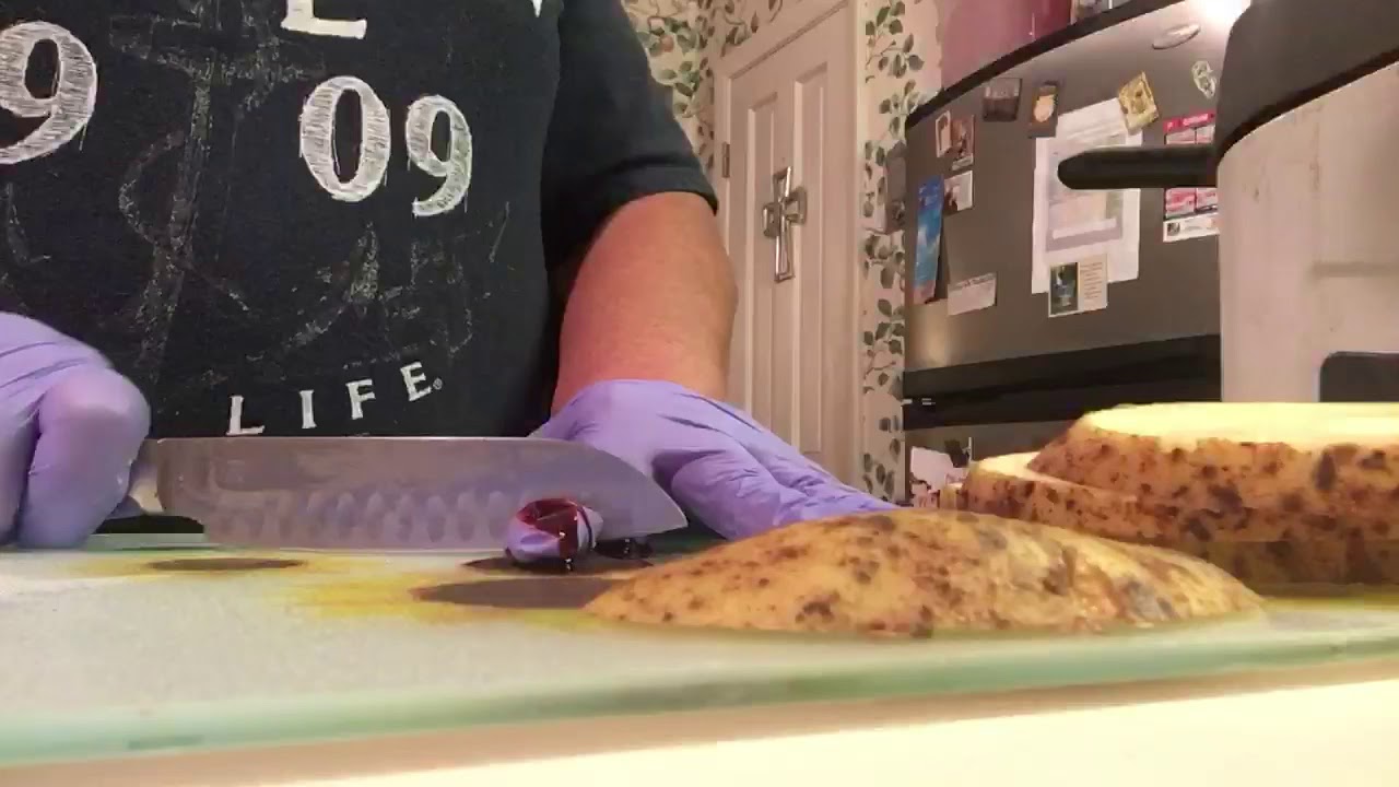 Finger cut prank - YouTube