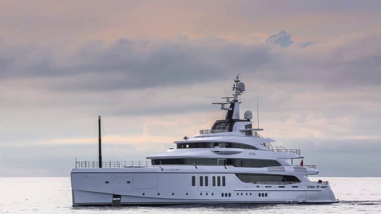 Wilhelm Beier's 63 meter Benetti yacht Metis - a photo collage - YouTube