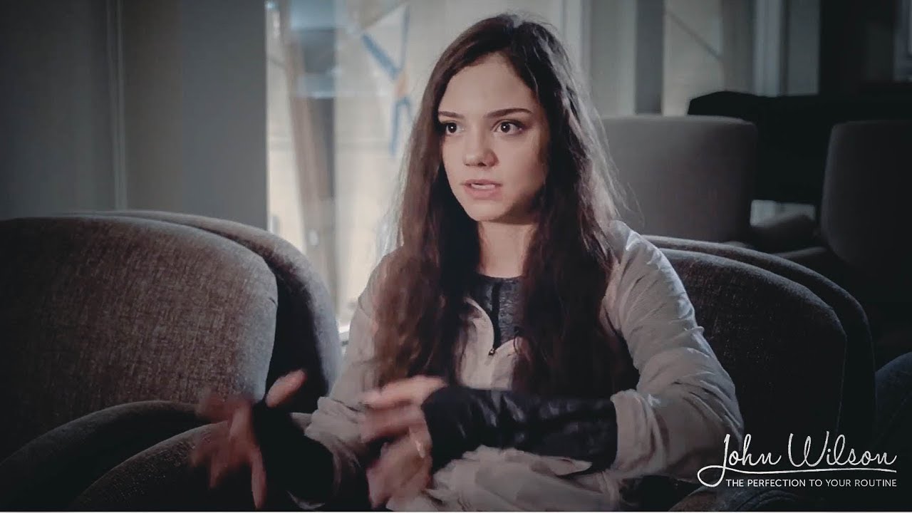 Evgenia Medvedeva Says Yuna Kim Is Her Idol - YouTube