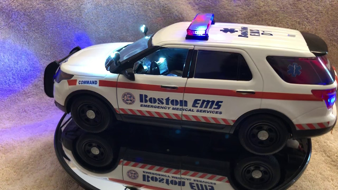 1/18 scale Boston EMS Ford Explorer Diecast Model with working lights ...