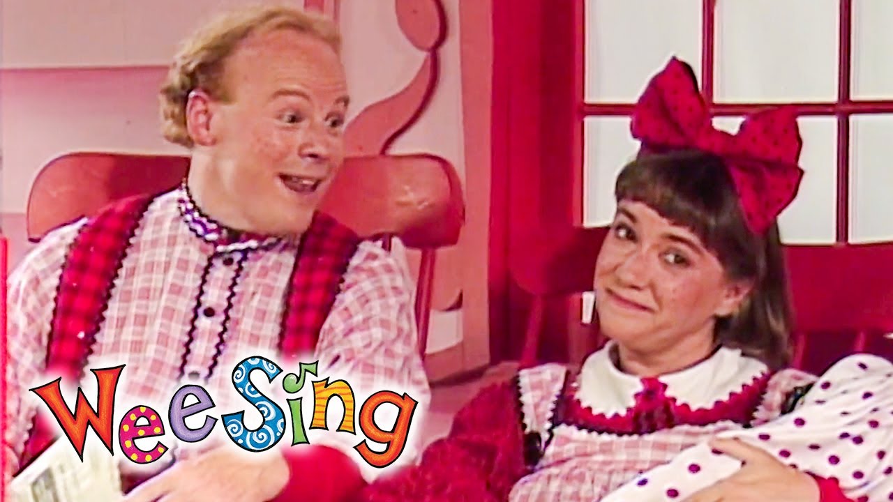 Visiting the Bitty Booties | Wee Sing - YouTube