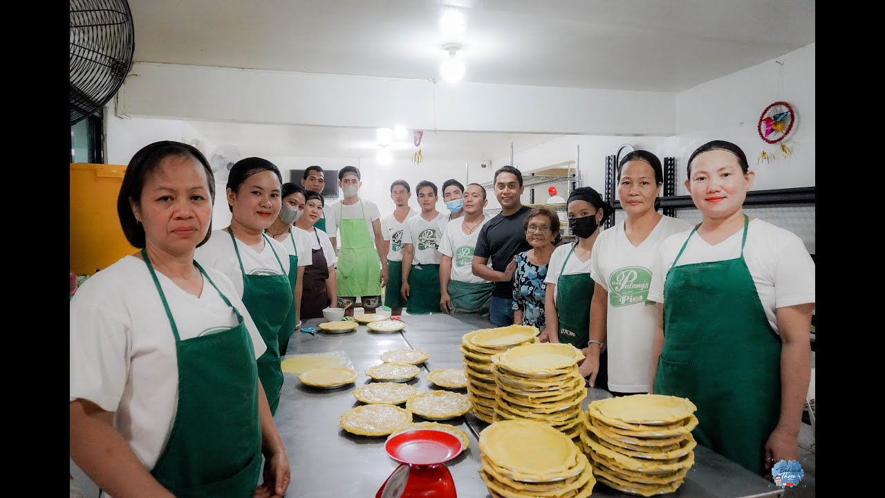 The Best Buko Pie (Nang Palang's Buko Pie) - YouTube