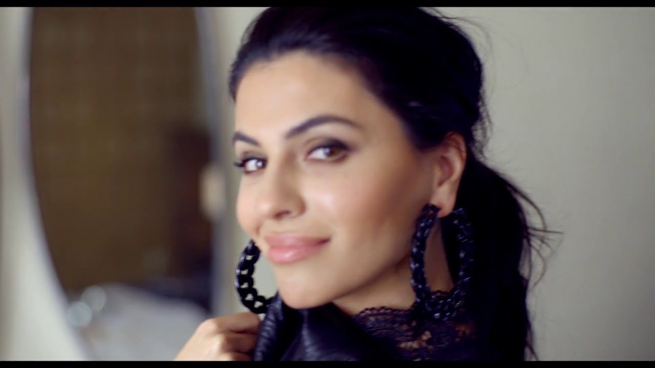 Teni Panosian of Miss Maven #bebeRemixed - YouTube