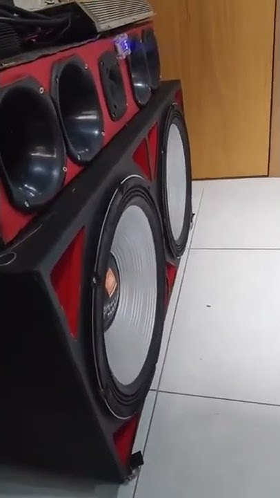 Tornado 18 polegadas - YouTube