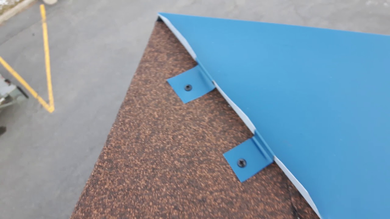 installing a corner metal cap on a parapet - YouTube