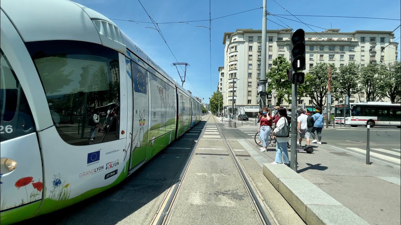 Tramway T2 Voie 1 (2/2), Lyon 2021, HD - YouTube