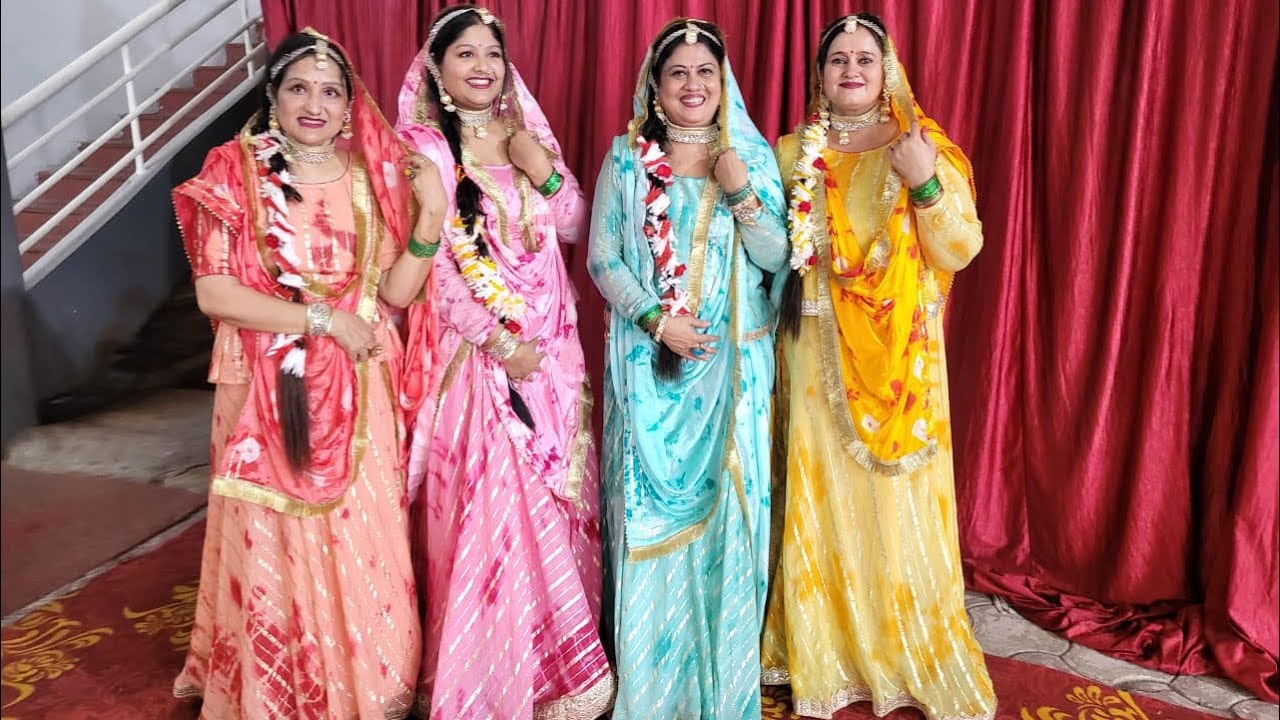 Sawan theme group dance|Leheriyo| Aaya sawan manbhavan| Aayo re ayo ...