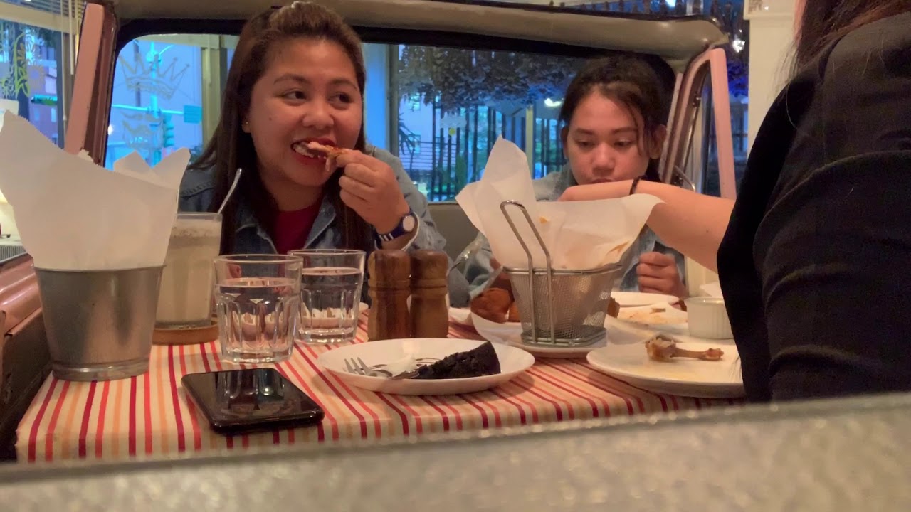 PS BuBu restaurant (meteor garden) - YouTube
