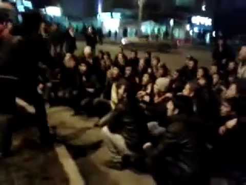 Karabüklü Üniversiteli Gençlerin Maç Sevinci (: