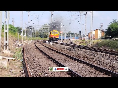 Dual WDG6G with BCNA freight train departing Sangli railway station ...