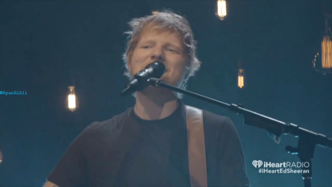 "Galway Girl" first time live by Ed Sheeran - YouTube
