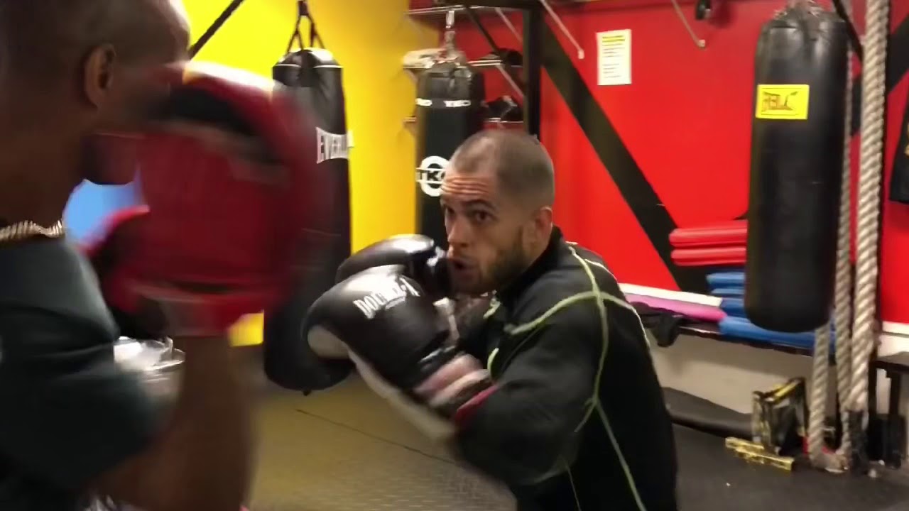IMPROVE YOUR BOXING SKILLS TRAINING WITH coach Dorian in Oviedo Fl ...