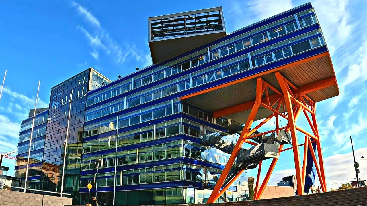 Finland Helsinki RUOHOLAHTI CHANNEL in Autumn [4K60] - YouTube