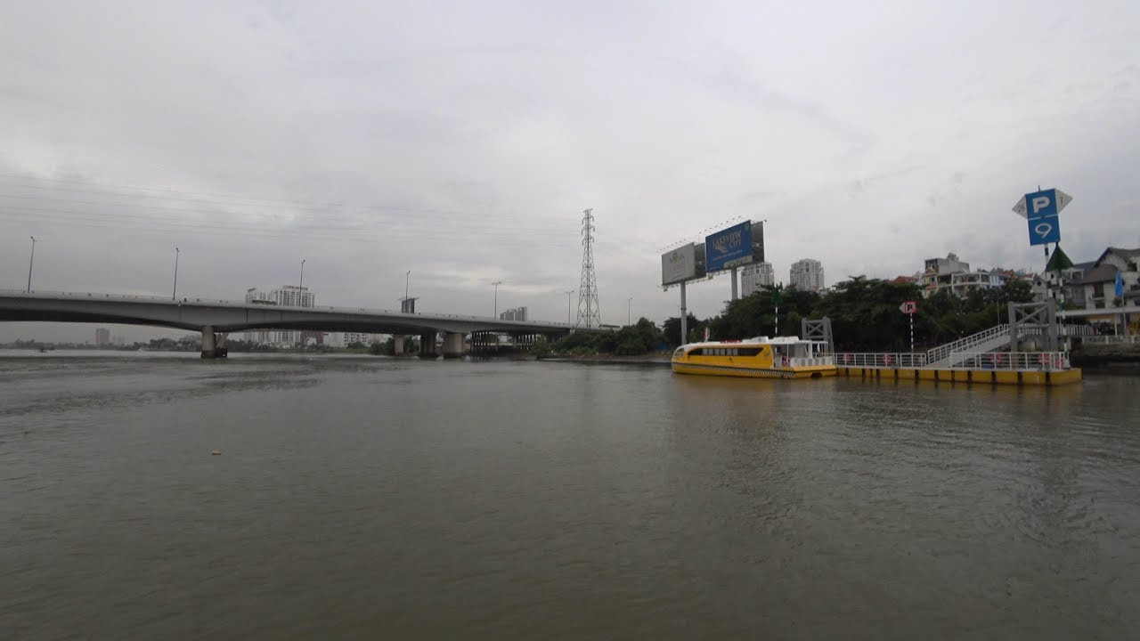 Saigon Water bus on Saigon River Driver record (2017) - YouTube