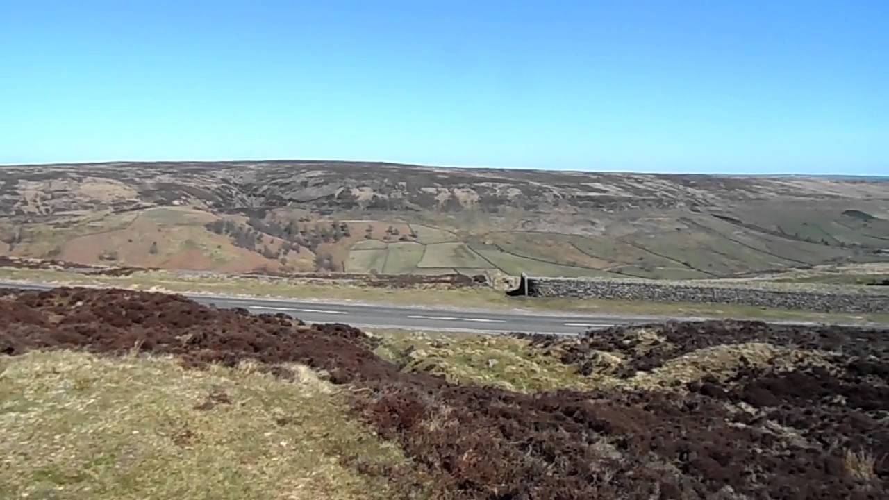 North Yorkshire Moors - Spring Panorama - better with the sound off ...