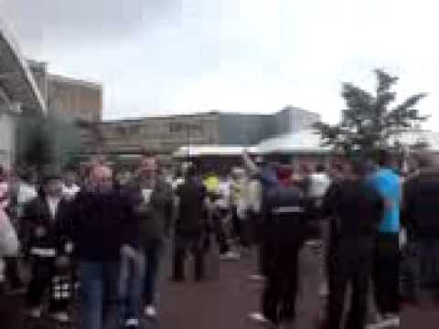 leeds fans giveing doncaster fans some stick - YouTube