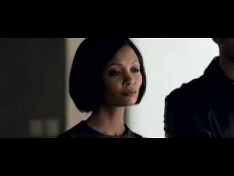 Trailer completo en español de Rocknrolla Guy Ritchie - YouTube