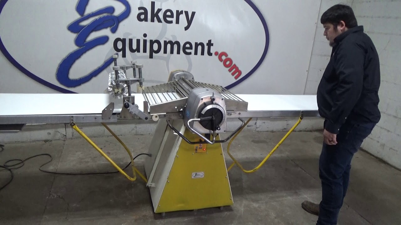 Rondo Cutomat Sheeter, Model: SSO 64 C, Running - YouTube